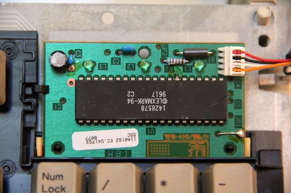 Trouble with later Model M, and the circuit board connection [help ...